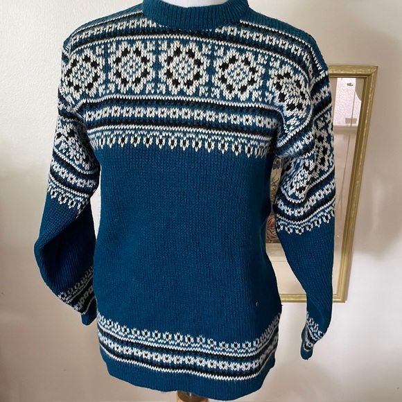 Vintage | Sweaters | Vintage Nordstrikk Made In Norway Sweater Pure New Wool Knit Sweater Ladies ...